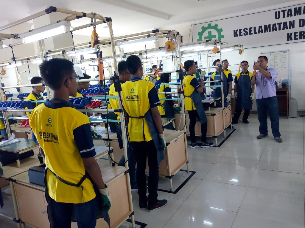 Diklat Operator Elektronika, Kerjasama BDI Surabaya dengan PT. Yamaha ...